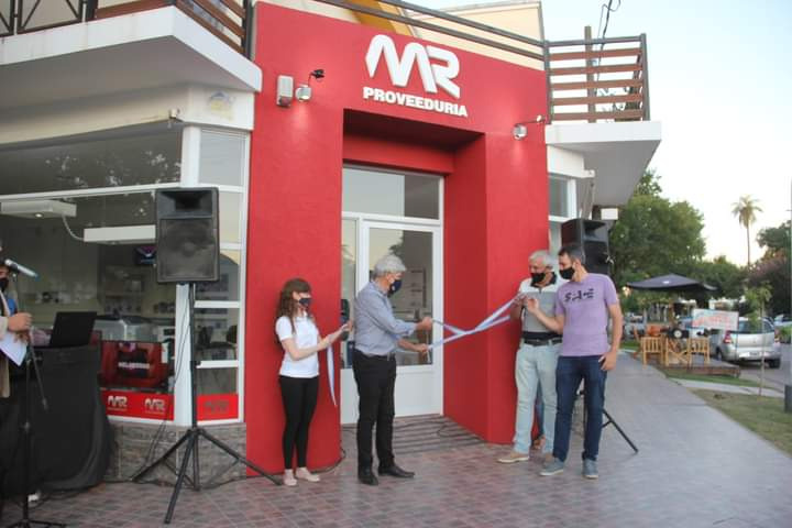 Santa Fe: Mutual Romang inauguró una proveeduría - Economía Solidaria