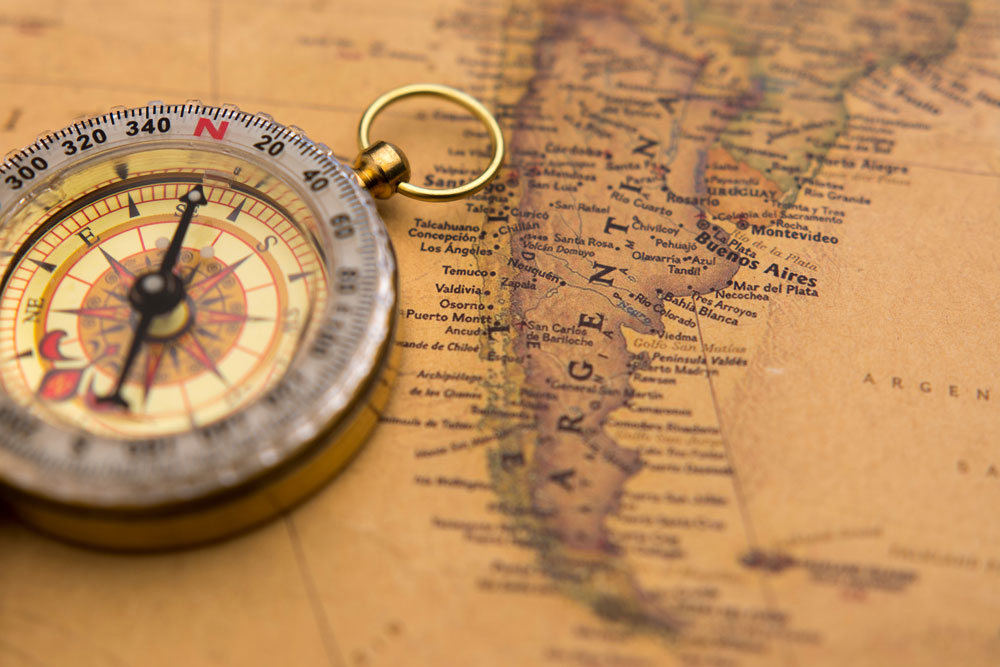 Brújula, guía para navegar la incertidumbre - Economía Solidaria