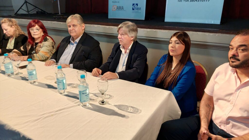 Reunión de mutuales organizada por FEMULAR y auspiciada por CAM ...