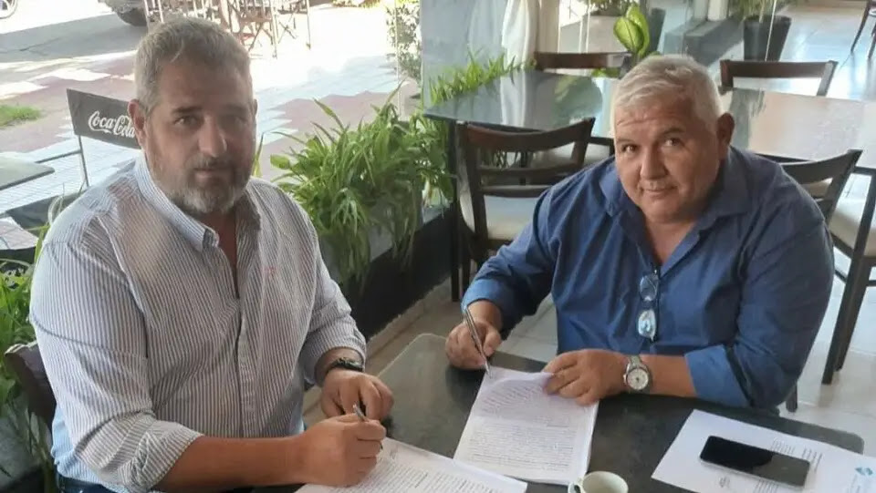 Acuerdo de beneficio mutuo entre dos organizaciones que buscan ...